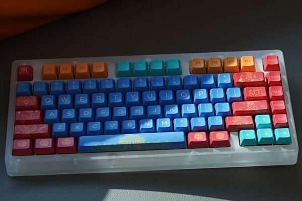Keycap Profiles Explained: Find Your Perfect Fit!